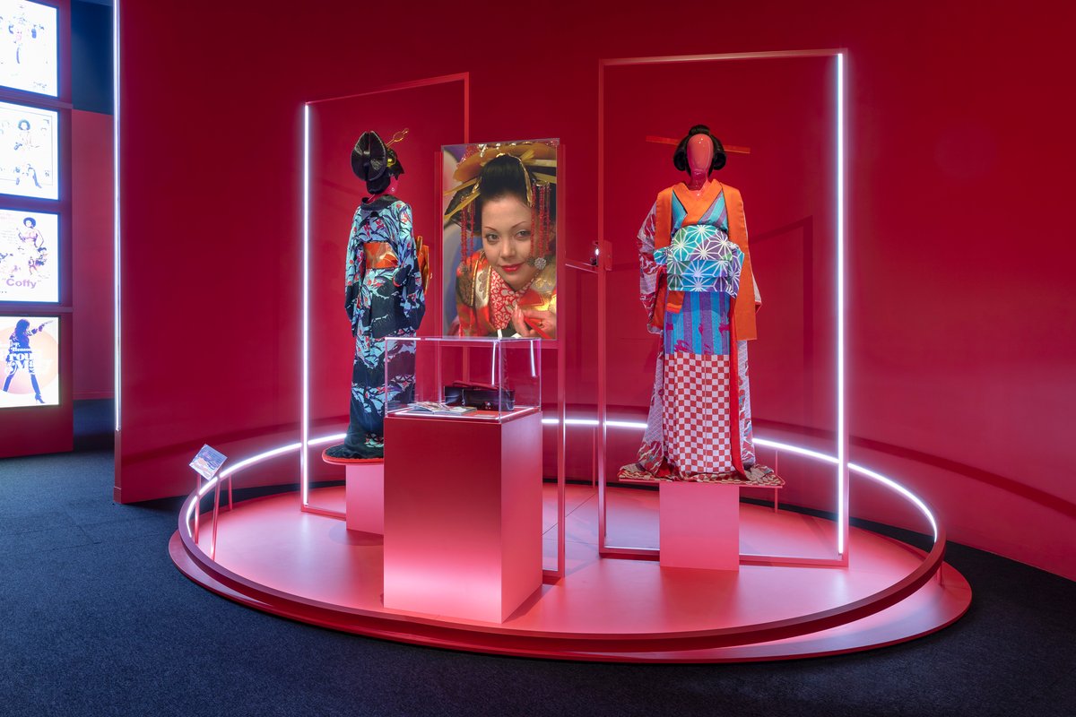 Memoirs of a rockstar | ACMI collection | ACMI: Your museum of screen ...