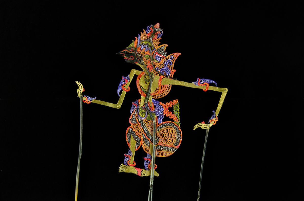 Wayang shadow puppets | Putro Wayang Puppet Workshop and Oil Painting ...