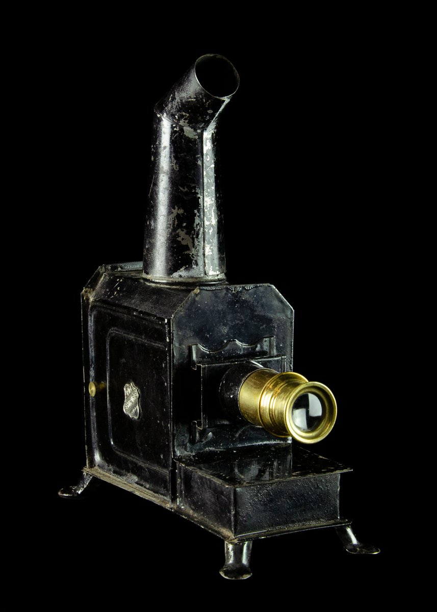 Magic lantern projectors | ACMI collection | ACMI: Your museum of ...