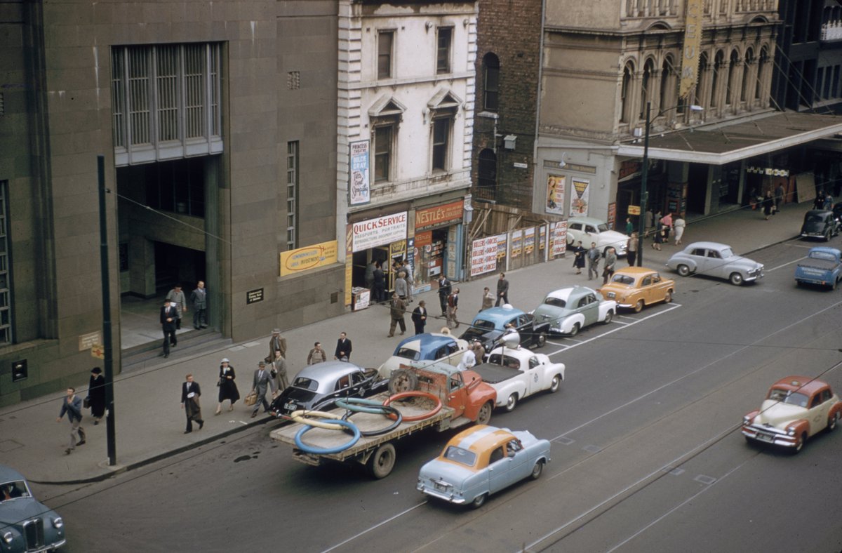 Olympic rings en route to the Olympic stadium in Melbourne | John ...