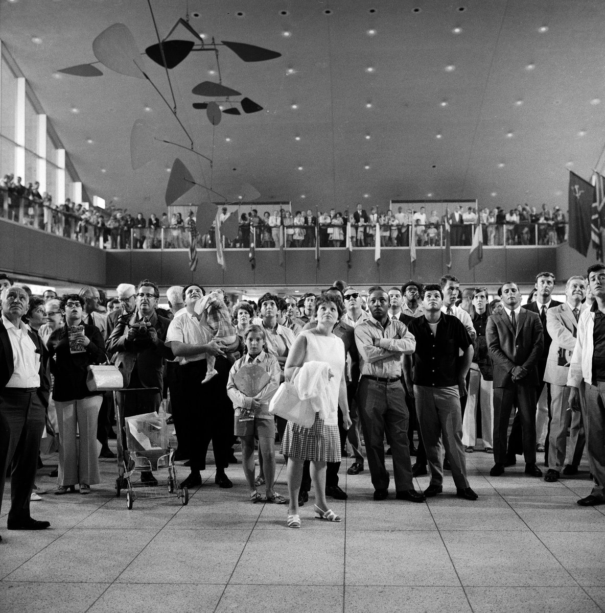 Crowd watching the Apollo 11 moon landing at JFK International Airport ...