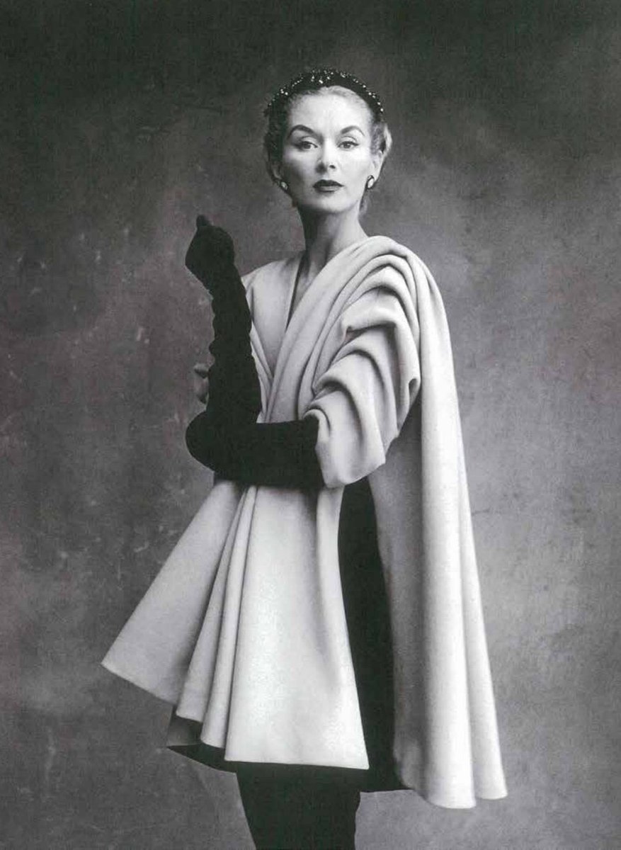 Lisa Fonssagrives-Penn wearing Cristobal Balenciaga, Paris 1950 | 1950 ...