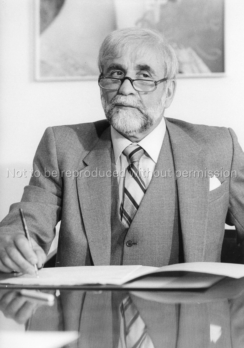 [Man of letters : publicity kit] | ACMI collection | ACMI: Your museum ...