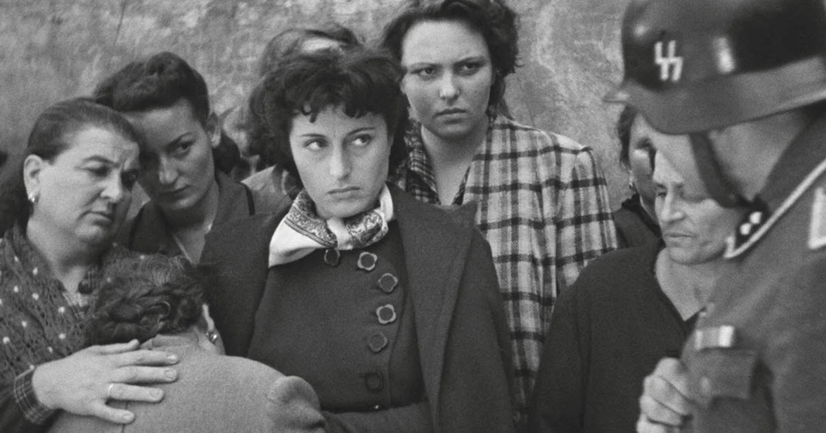 The Past Is Always Present: The Evolutionary Career of Roberto ...